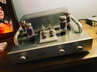 HiFi: The Raven Audio NIGHTHAWK MKIII Integrated Amp Review. | Steve ...