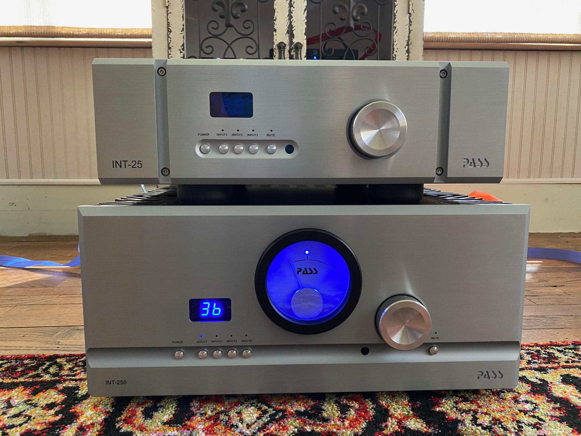 Pass Labs INT-250 Integrated Amplifier Review.