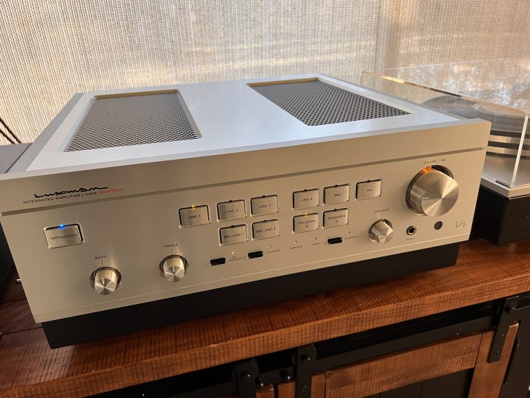 The Michi X3 Integrated Amp Review. Best of 2022!