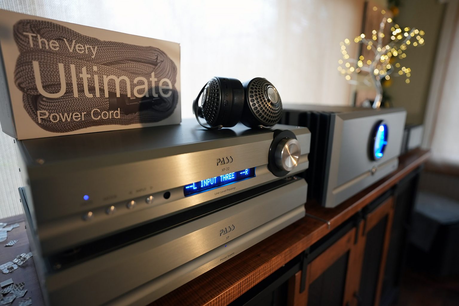 Pass Labs X250.8 Amplifier Review. Oh So SWEET!